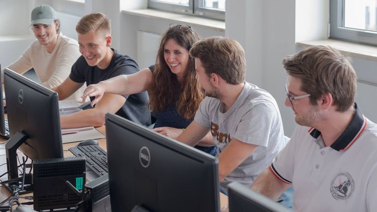 Hochschule der Bayerischen Wirtschaft für angewandte Wissenschaften ... Hochschule der Bayerischen Wirtschaft für angewandte Wissenschaften ...